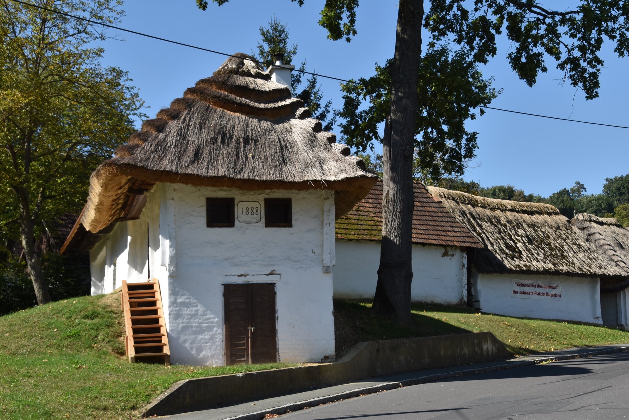 Jeden Samstag: Heiligenbrunner Kellerviertel fand viele Führungsgäste ...