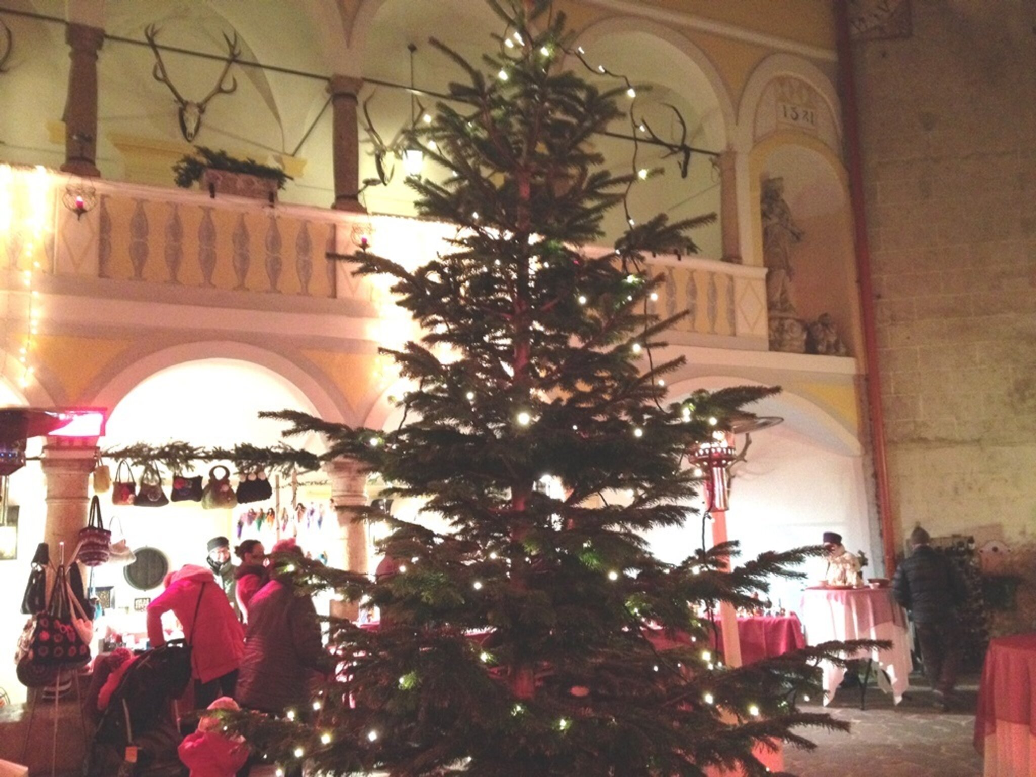 Adventmarkt abgesagt: Adventmarkt im Hotel Schloss Weikersdorf Baden ...