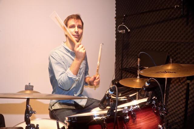 Brigittenauer Drummer: Michael Seyfried hat den Rhythmus im Blut ...