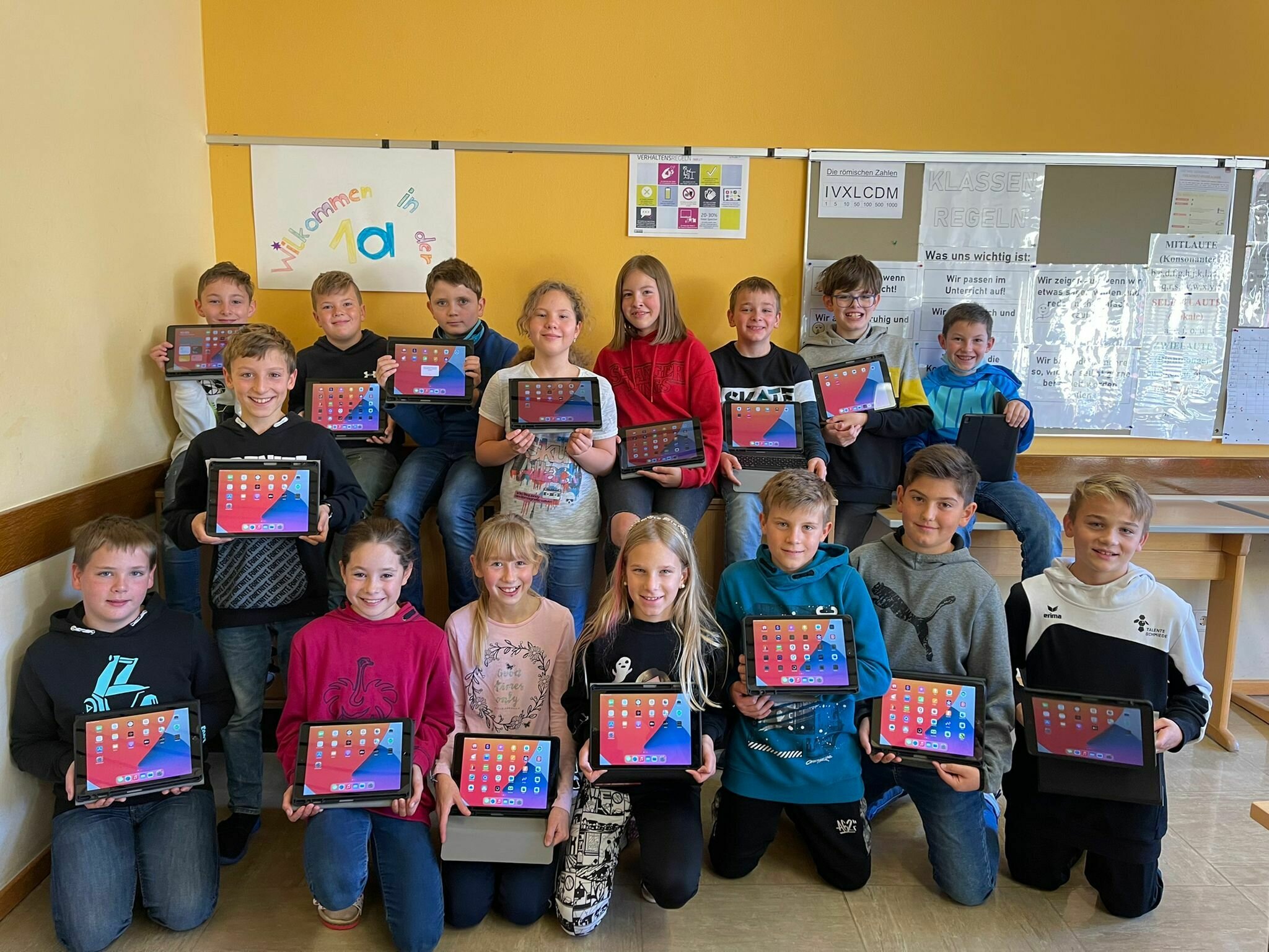 Bildung: Neue iPads für Schüler der MS Nockberge-Patergassen - Feldkirchen