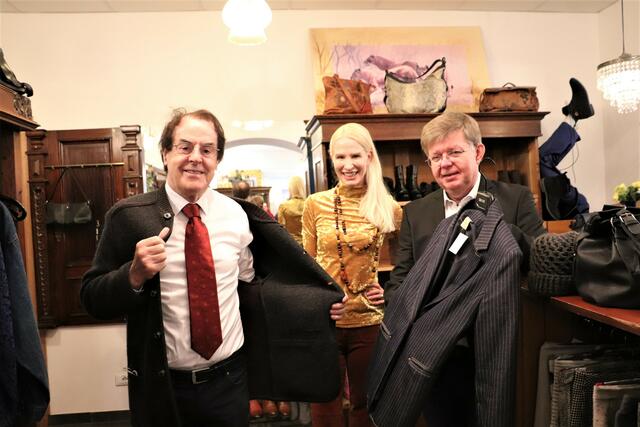 Second Hand: Carla gibt der Mode eine zweite Chance - Graz-Umgebung