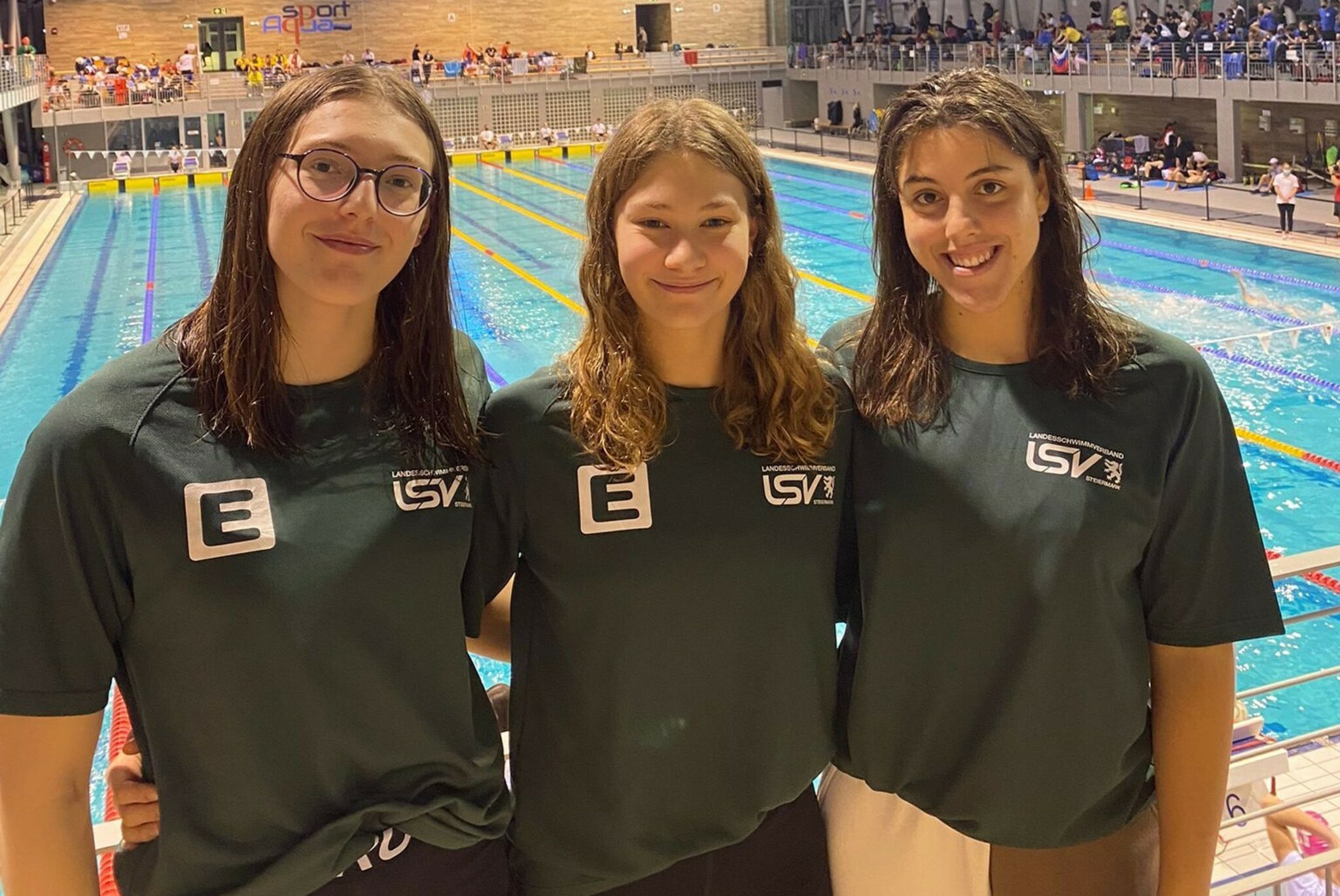 Drei Schwimmerinnen in Ungarn - Bruck an der Mur