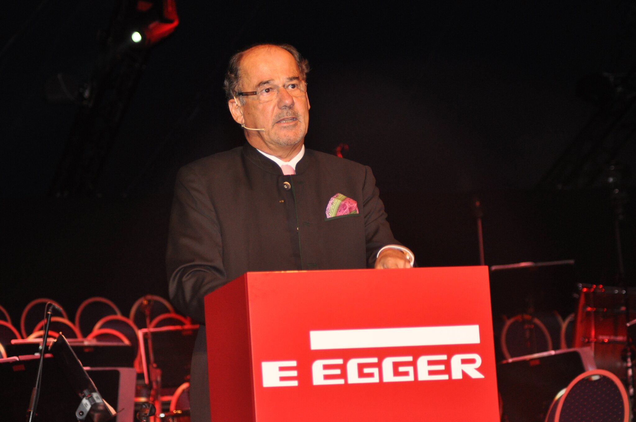 Egger Gruppe - Jubiläum: Egger wird starke 60 Jahre - Kitzbühel