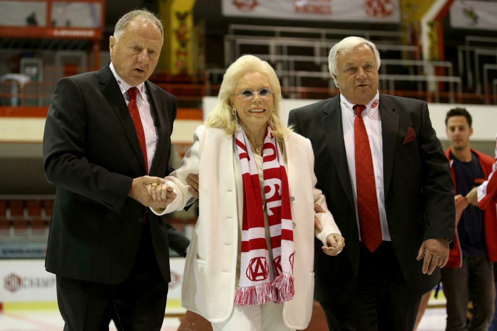 Für Licht ins Dunkel: Heidi Horten spendet zu Weihnachten eine halbe ...