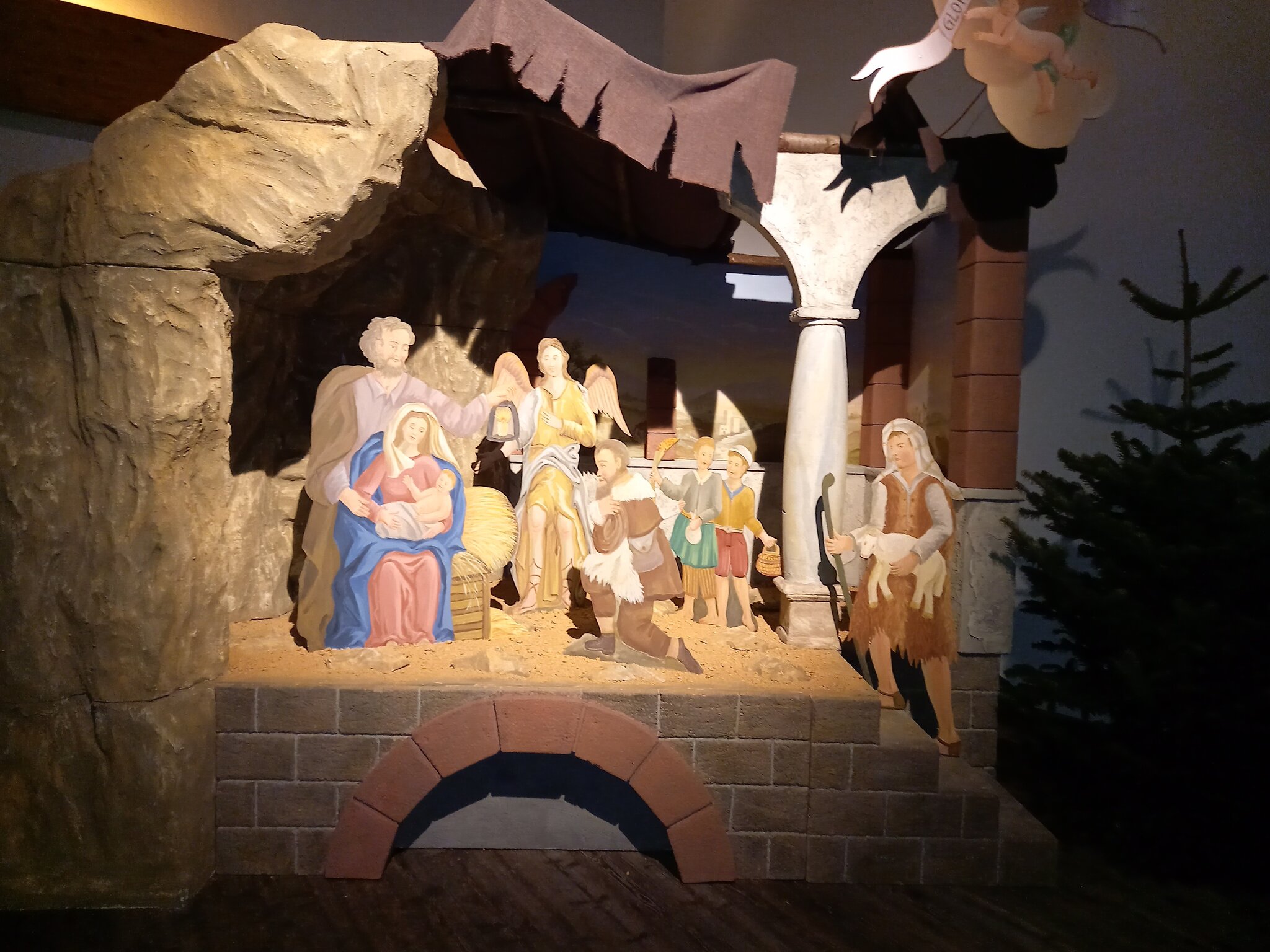 Mit musikalischer Umrahmung: Segnung der neuen Dorfkrippe in Tulfes - Hall-Rum