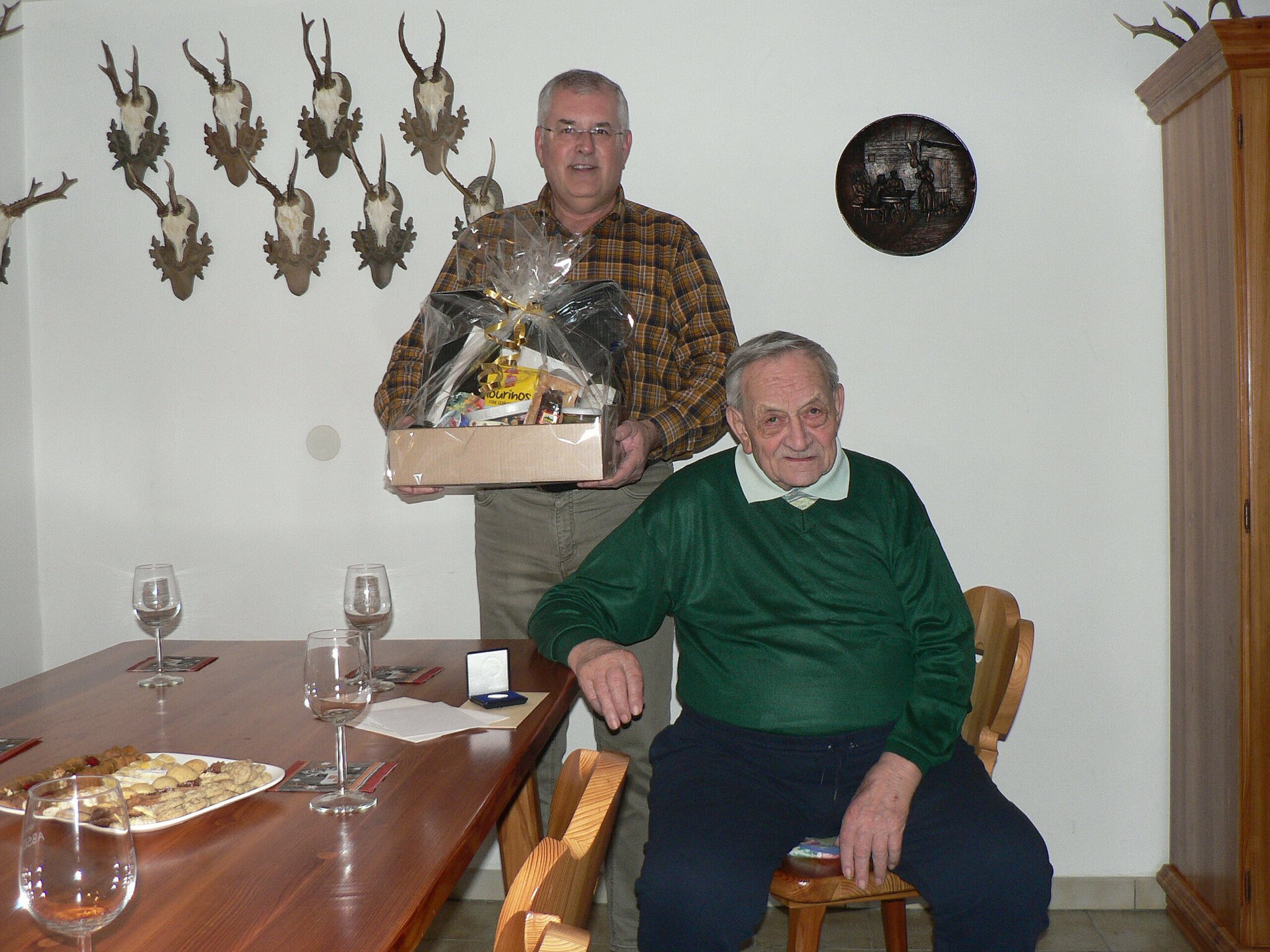 Absdorf feiert Jubilar: Karl Reiter hat Geburtstag - Dam gratuliert - Tulln