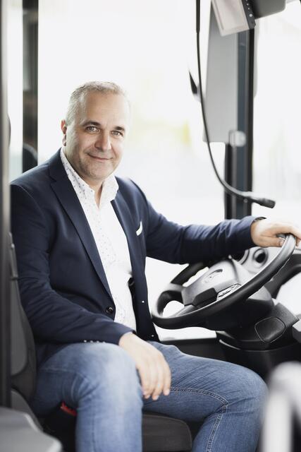 Wels Linien: E-Linienbus "ante portas" - Wels & Wels Land