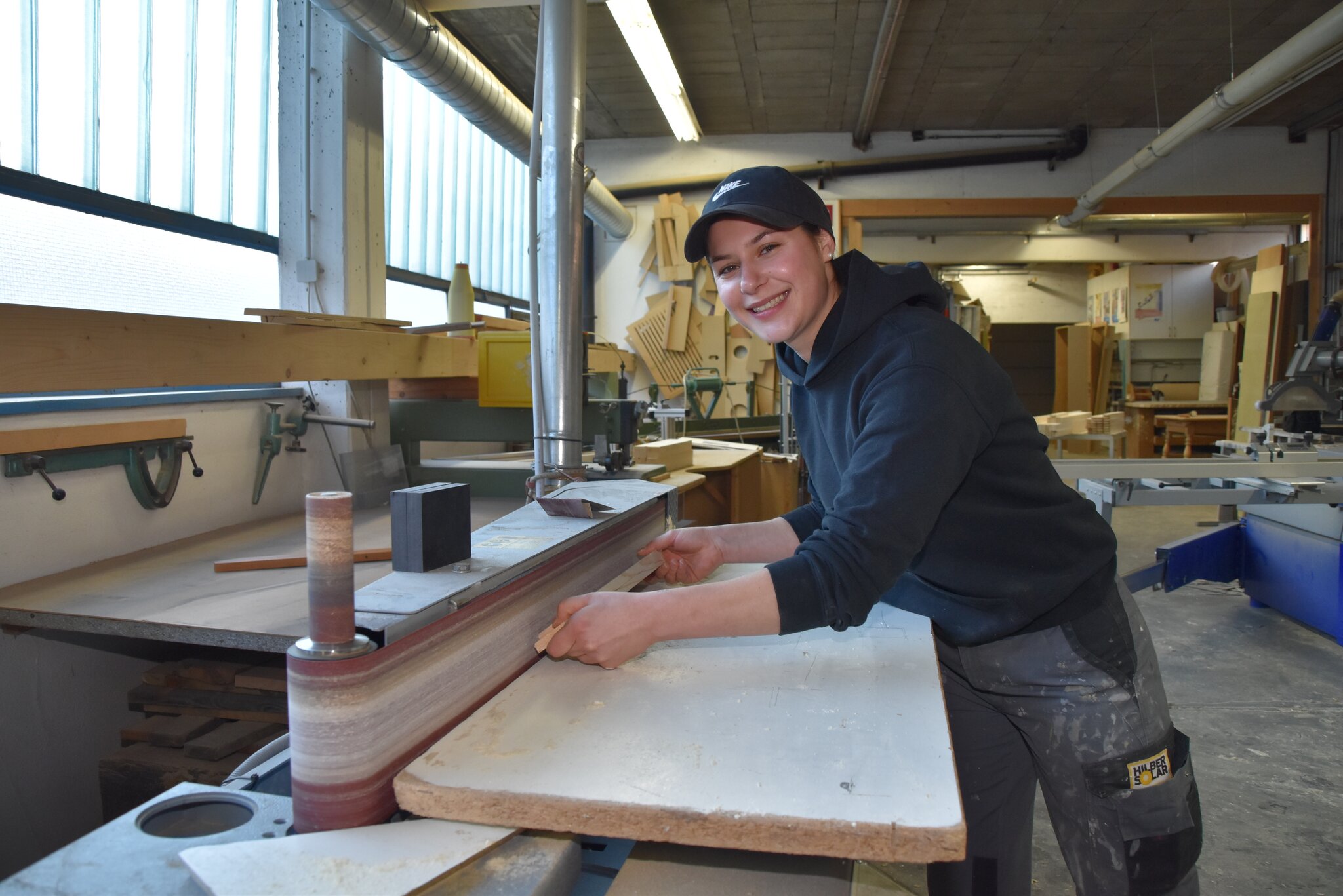 Lehre zur Tischlerin in Matrei: Hobel statt Skalpell - Stubai-Wipptal
