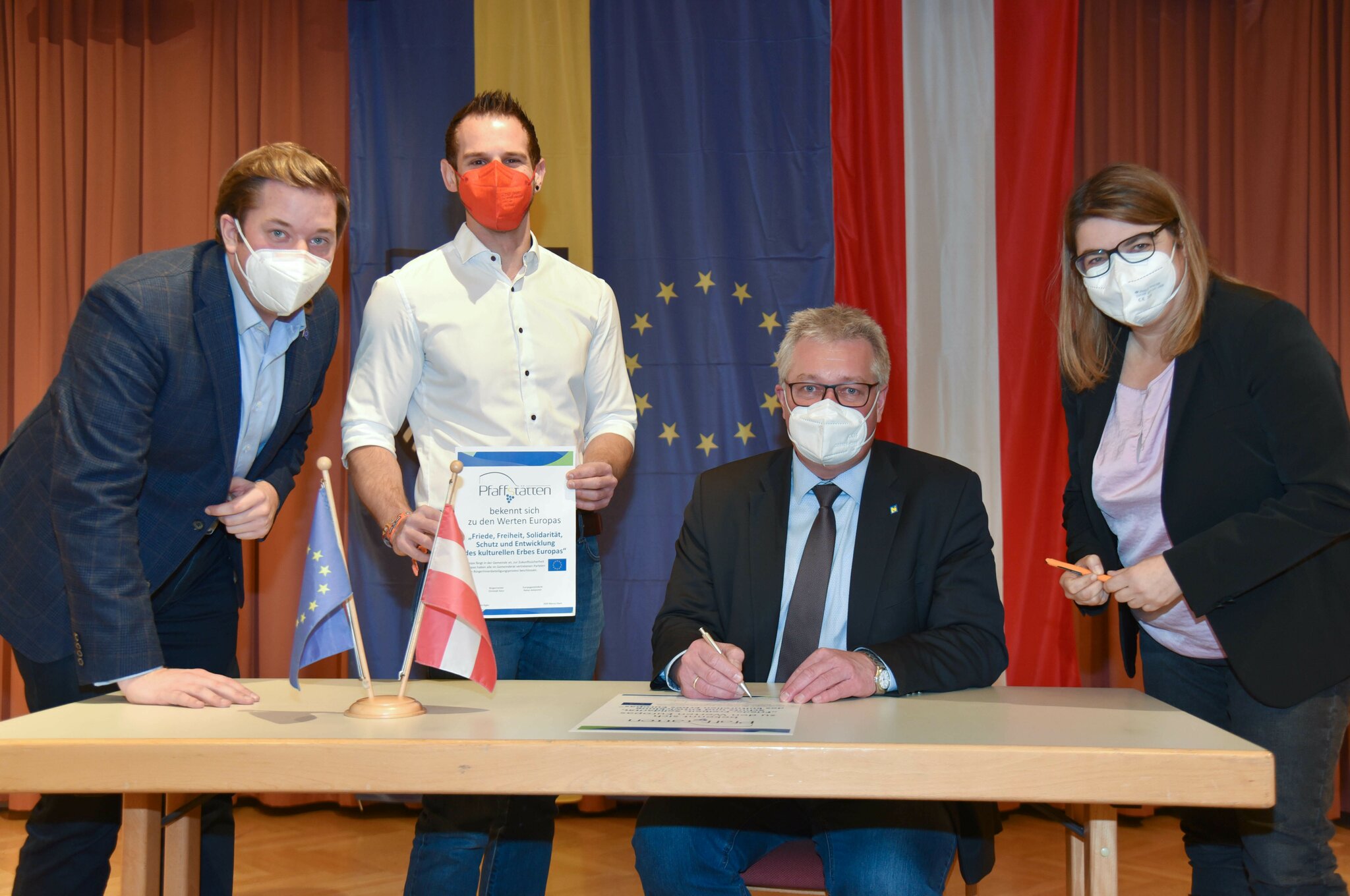 Zukunftsprozess besiegelt: Pfaffstätten unterzeichnete als 1. Gemeinde ...