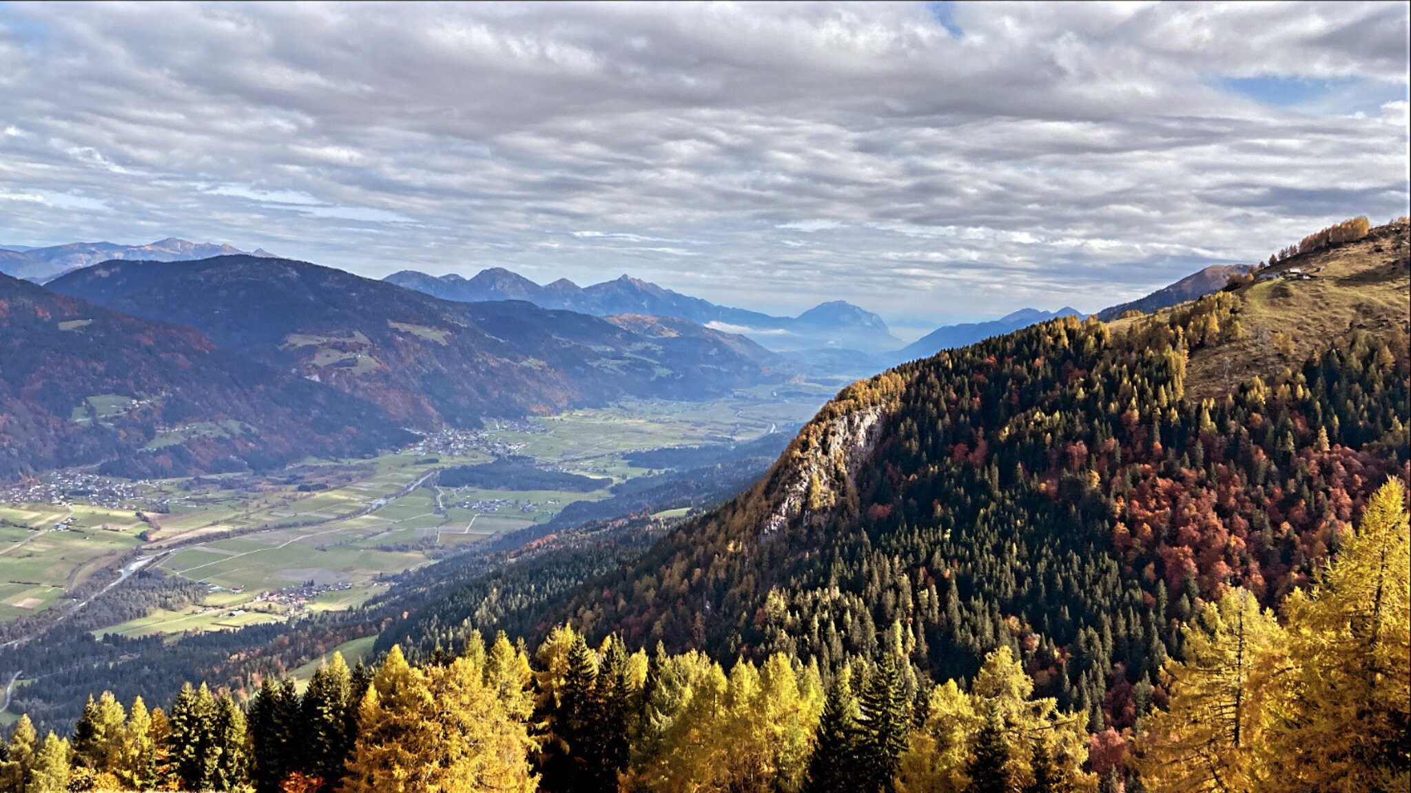 Bezirk Hermagor: Die Hermagorer fühlen sich „pudelwohl“ - Gailtal