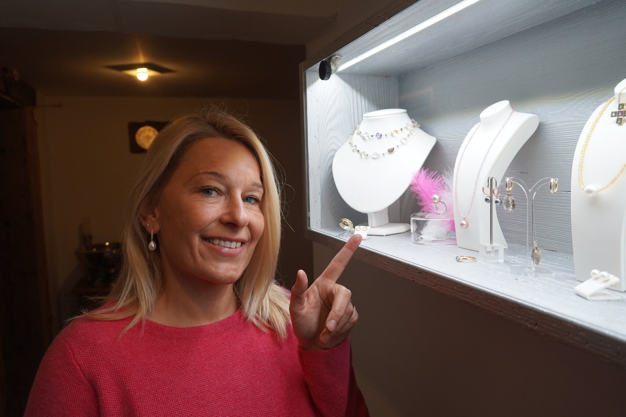 Goldschmiede: Mit kreativer Ader zu Unikaten aus Platin und Gold - Flachgau