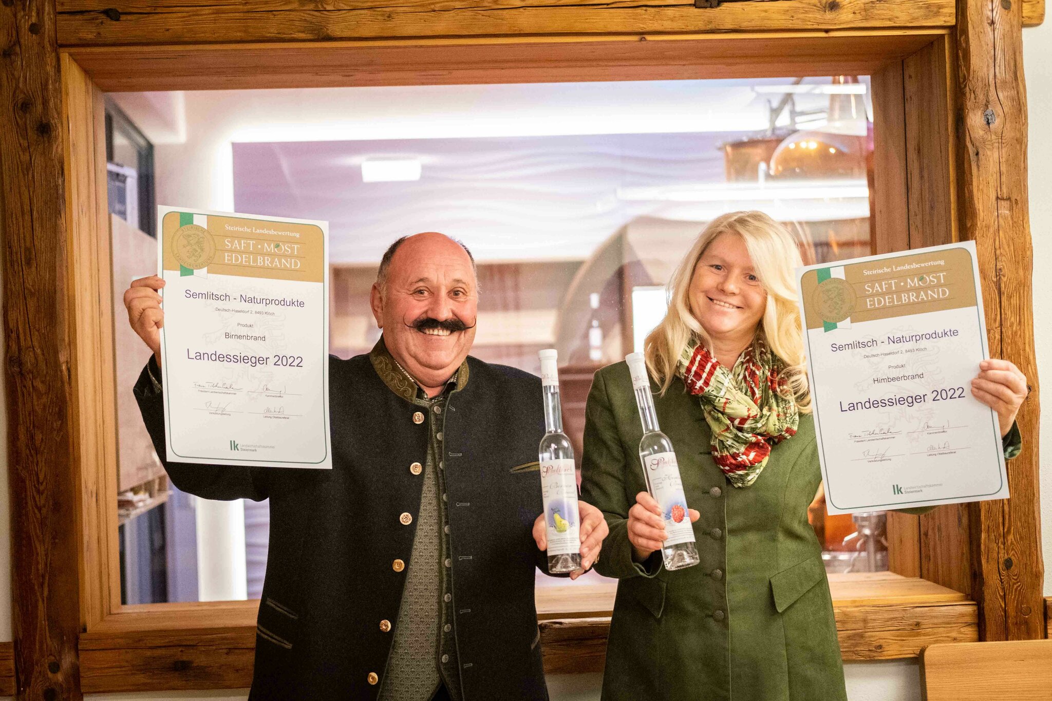 Steirische Edelbrandprämierung: Familie Semlitsch schnappt sich ...