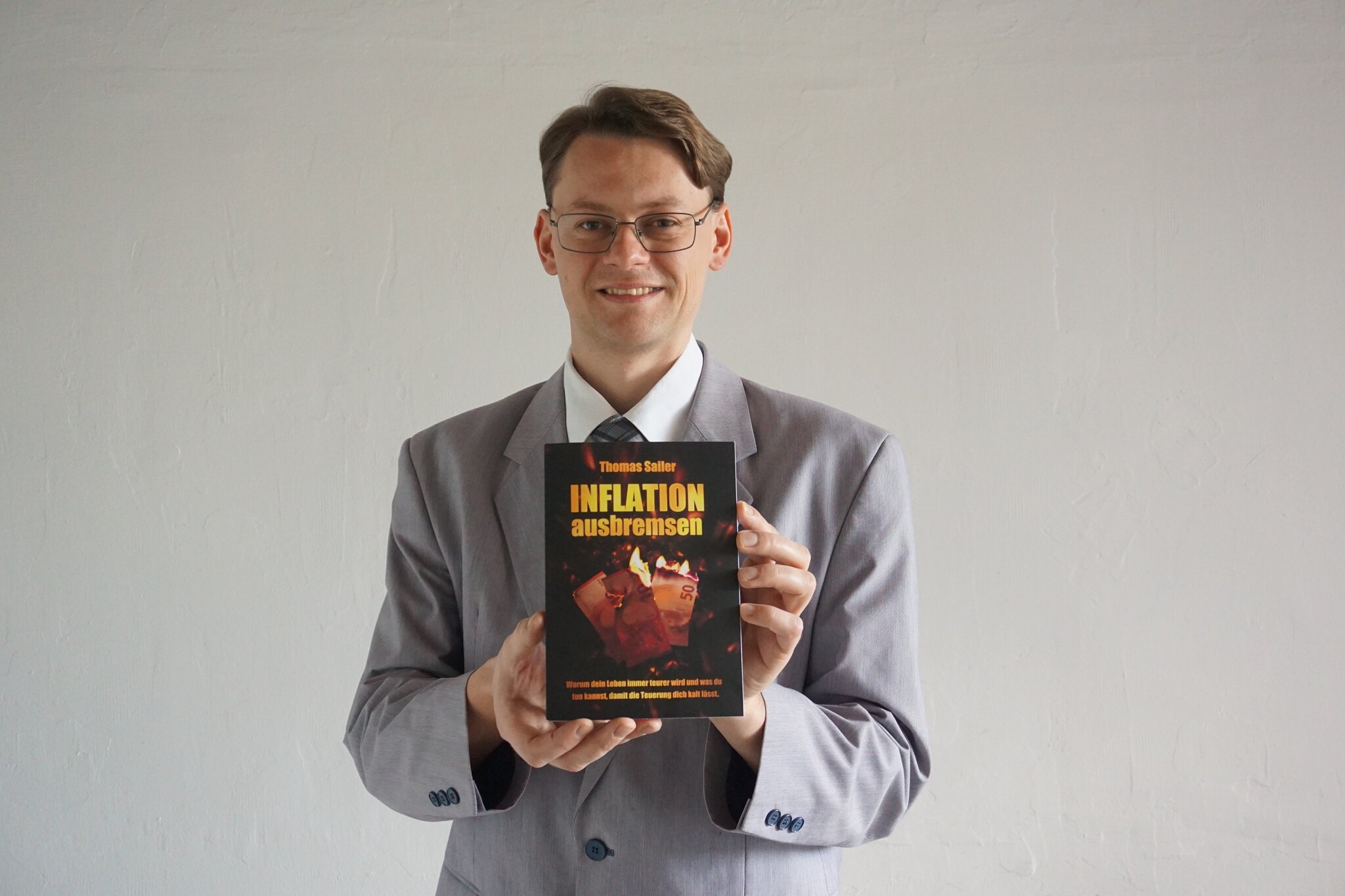 Inflation ausbremsen: Neues Buch von Thomas Sailer - Eisenstadt