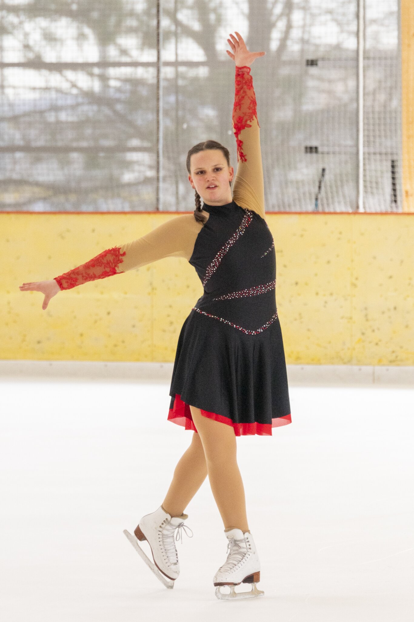 1. Eiskunstlauf-Wettkampf in Eisenstadt: 130 SportlerInnen beim 18 ...
