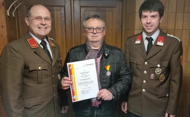 Eisenberg/Pinka: Hohe Feuerwehr-Auszeichnung für Johann Bugnits - Oberwart