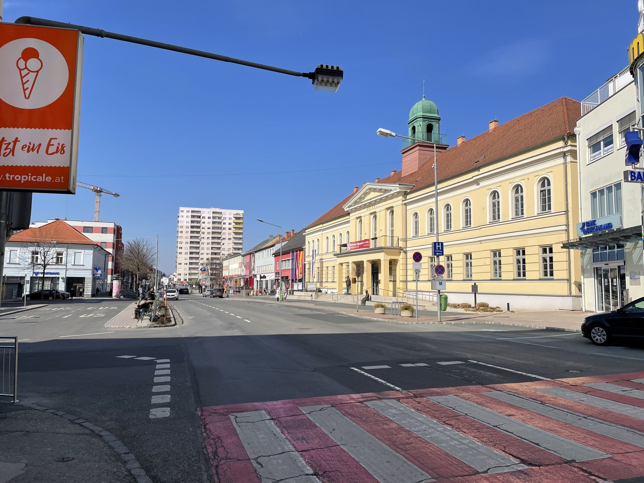 Hauptplatz Oberwart: Das vielseitige Herz der Südmetropole Oberwart ...