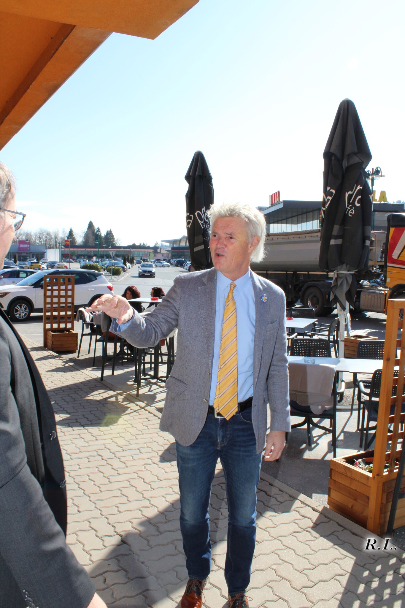 Charly Temmel Eis: Bildergalerie: Eröffnung Charly Temmel Eis mit Store und Café in Rosental ...
