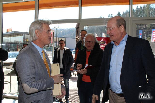 Charly Temmel Eis: Bildergalerie: Eröffnung Charly Temmel Eis mit Store und Café in Rosental ...