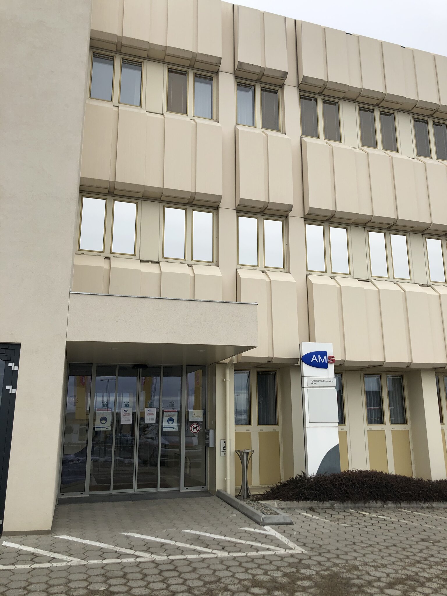 Bezirk Horn: Arbeitsmarkt auch Ende Februar sehr stabil - Horn