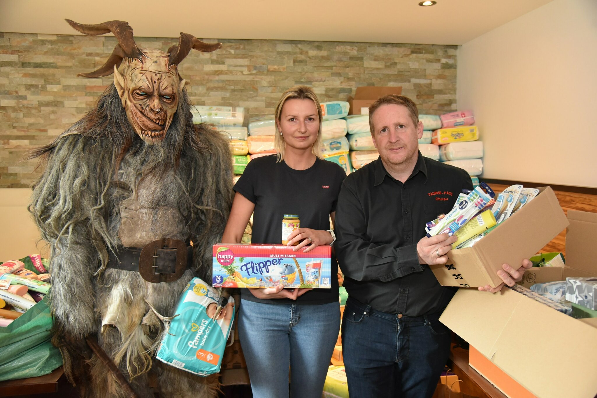 Menschen für Menschen: Die Taurus Pass sammelt für die Ukraine ...