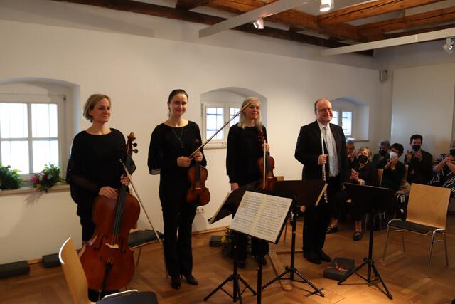 Konzert in Fehring: Die ersten Töne der Philharmonischen Klänge ...