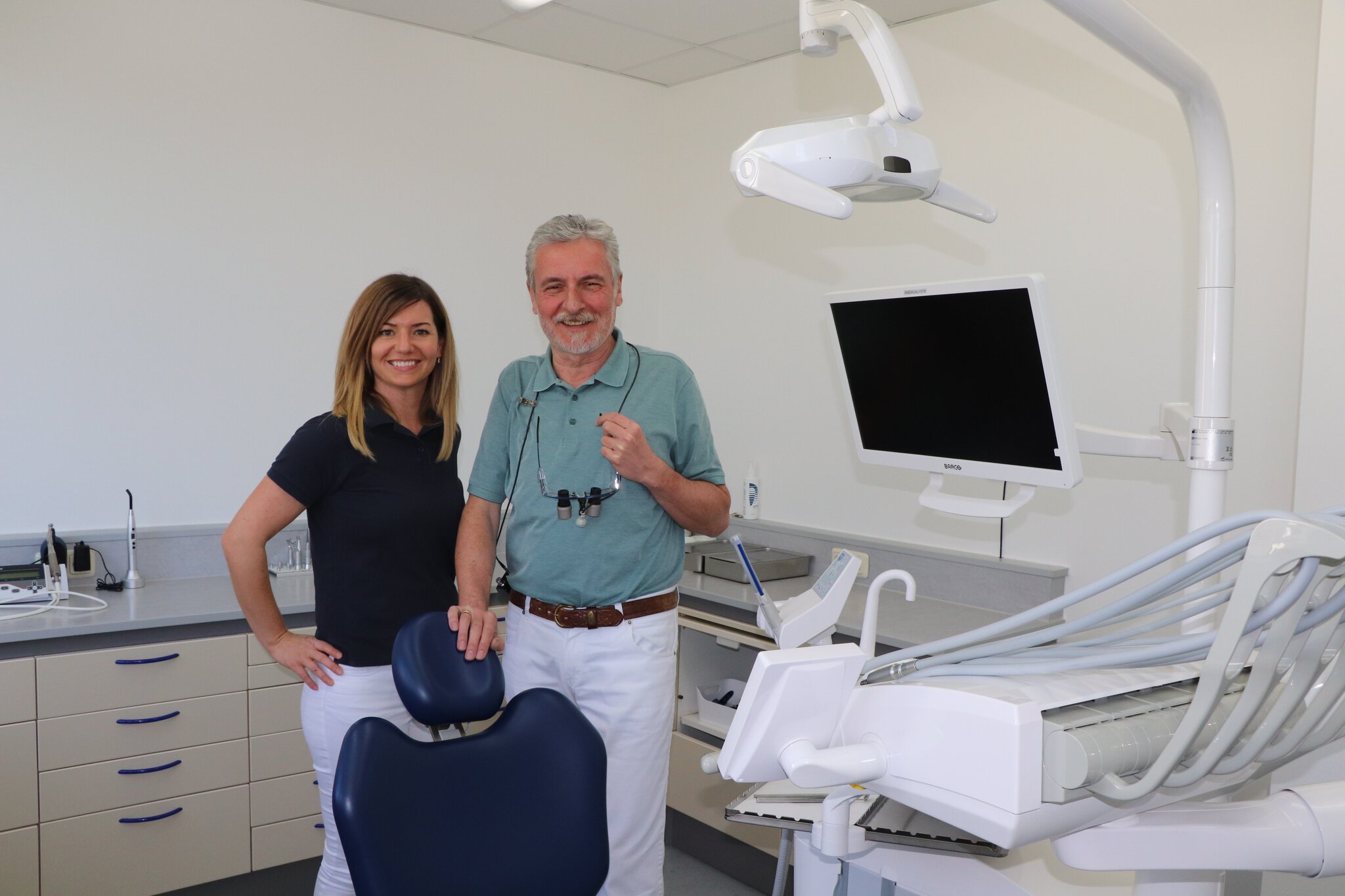 Zahnarzt: Dr. Oskar Lehner übergibt Praxis an Dr. Agnes Nemeth - Schärding