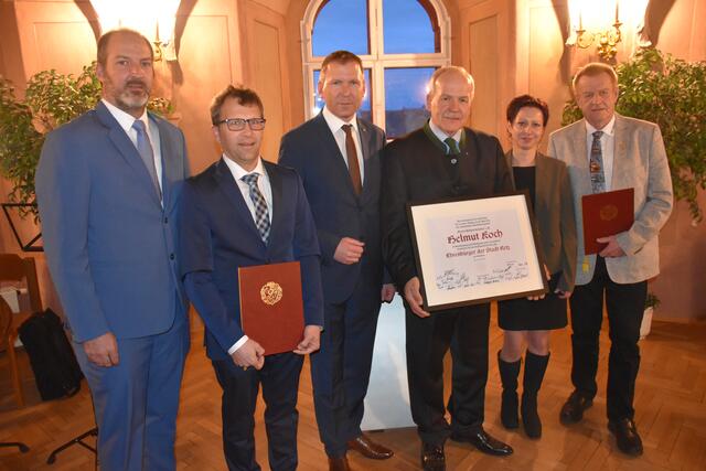 Stadt Retz sagt danke: Verdiente Retzer ausgezeichnet - Hollabrunn
