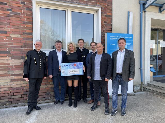 Spendenübergabe: Werkskapelle Böhler sammelte für Kinderkrebshilfe ...