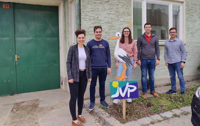 Storch in Leodagger: Gratulation zur Geburt von Magdalena - Hollabrunn