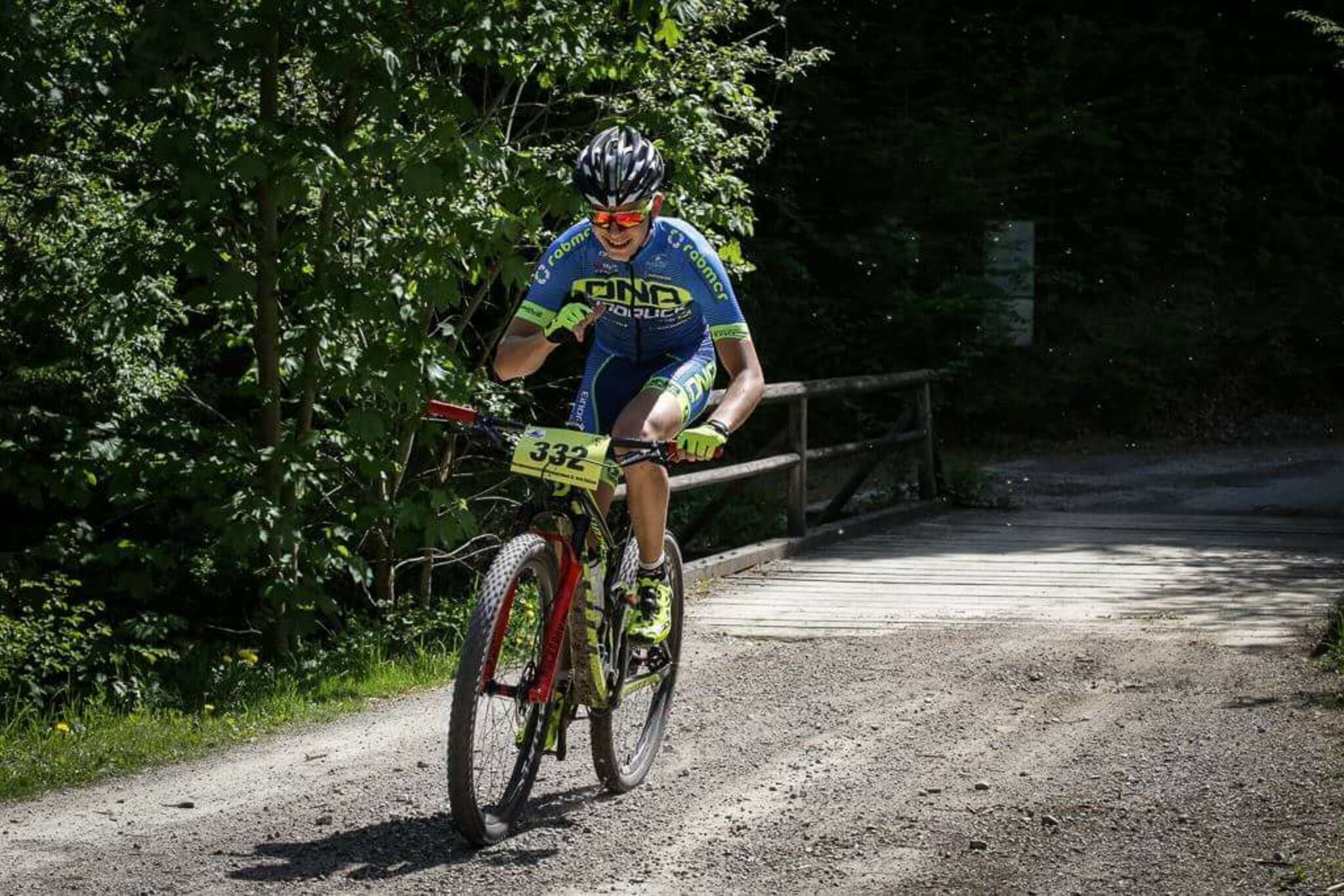 Team Dna Eindruck Sarleinsbach: Erfolgreiches Auftakt-Rennen - Rohrbach