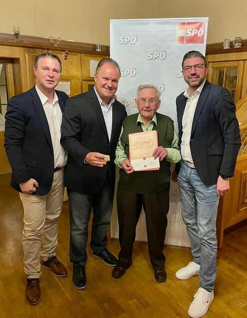 Ehrung & Co.: Der 1. Mai in Langenzersdorf - Korneuburg