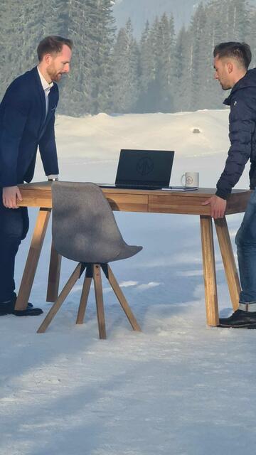 Lukas Rother aus Stoob in Lech am Arlberg: Homeoffice einmal ganz ...