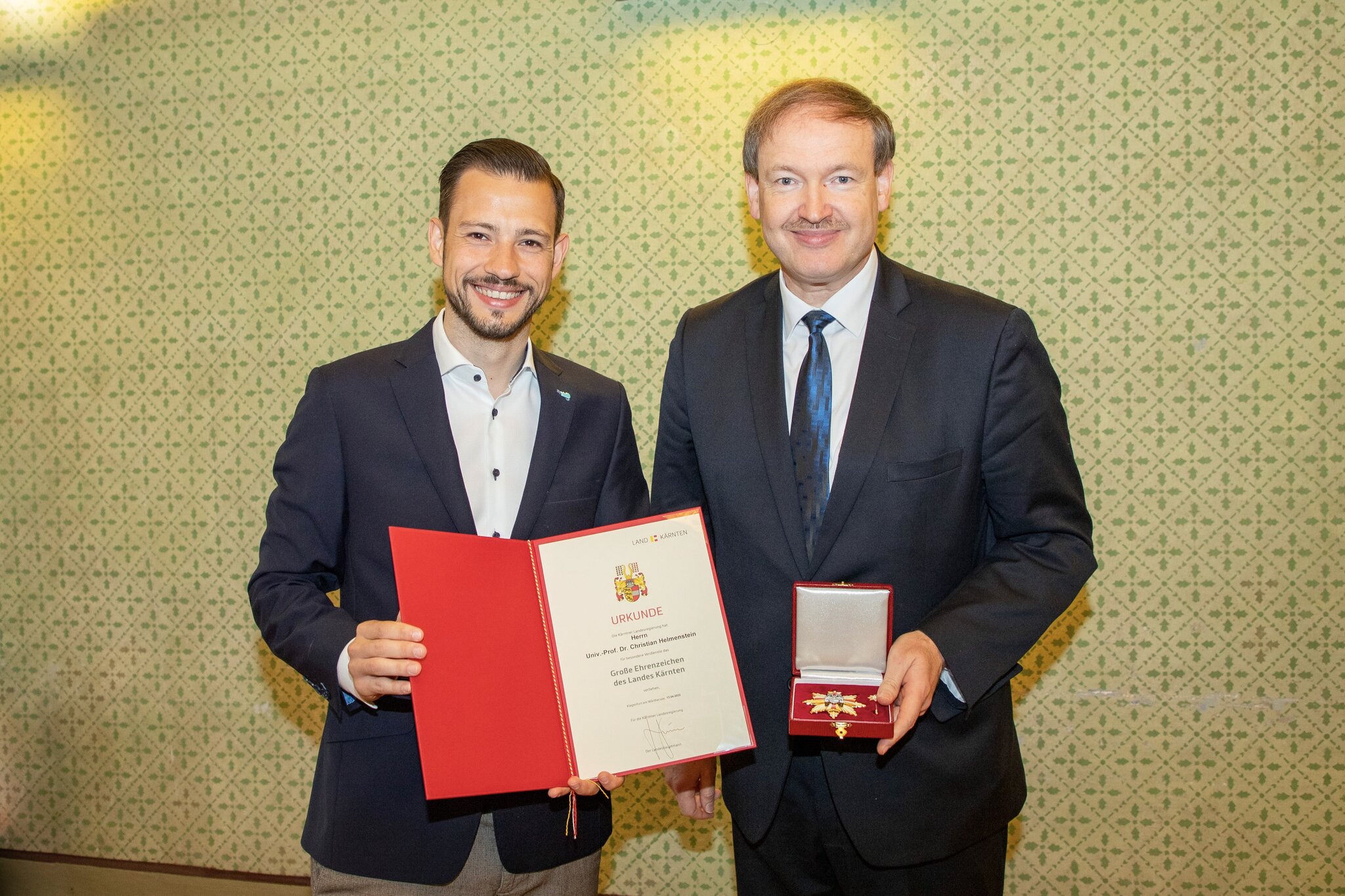 Kärnten: Großes Ehrenzeichen an Christian Helmenstein verliehen - Kärnten