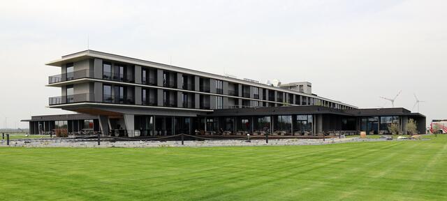 Wein-Wellness-Hotel in Andau: Erich Scheiblhofer eröffnete „The Resort ...