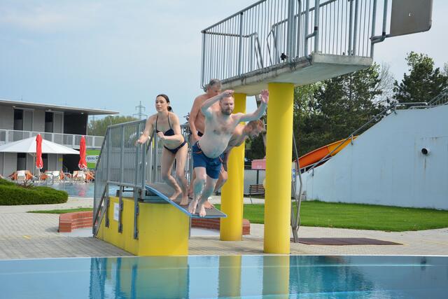 Die Badesaison im Mistelbacher Freibad ist eröffnet - Mistelbach