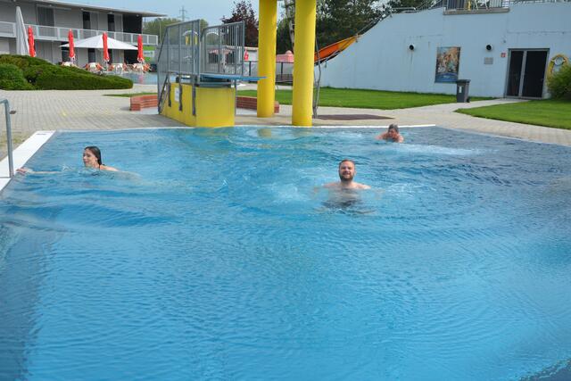 Die Badesaison im Mistelbacher Freibad ist eröffnet - Mistelbach
