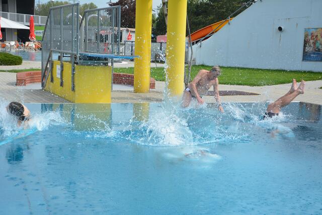 Die Badesaison im Mistelbacher Freibad ist eröffnet - Mistelbach
