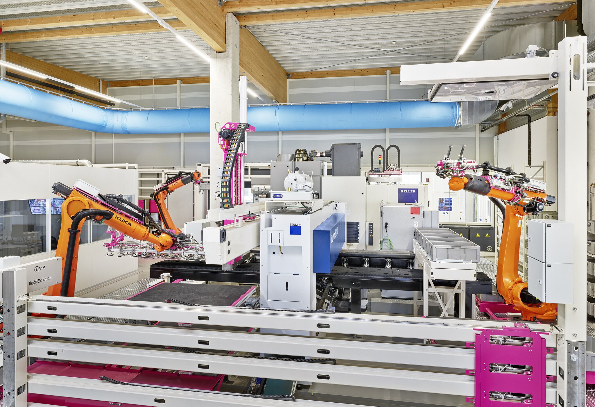 Vollautomatische Materialprüfung: Neue Smart Factory in der AMAG - Braunau