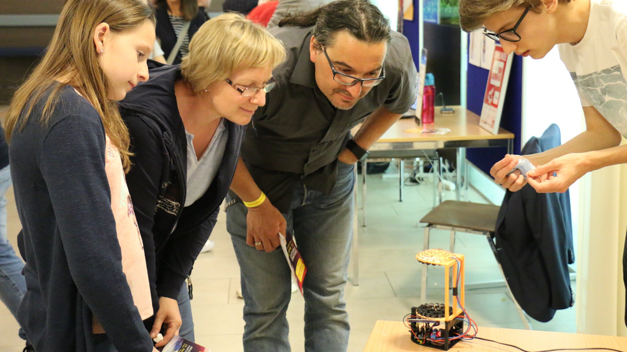 HTL Braunau: Lange Nacht der Forschung an der HTL Braunau - Braunau