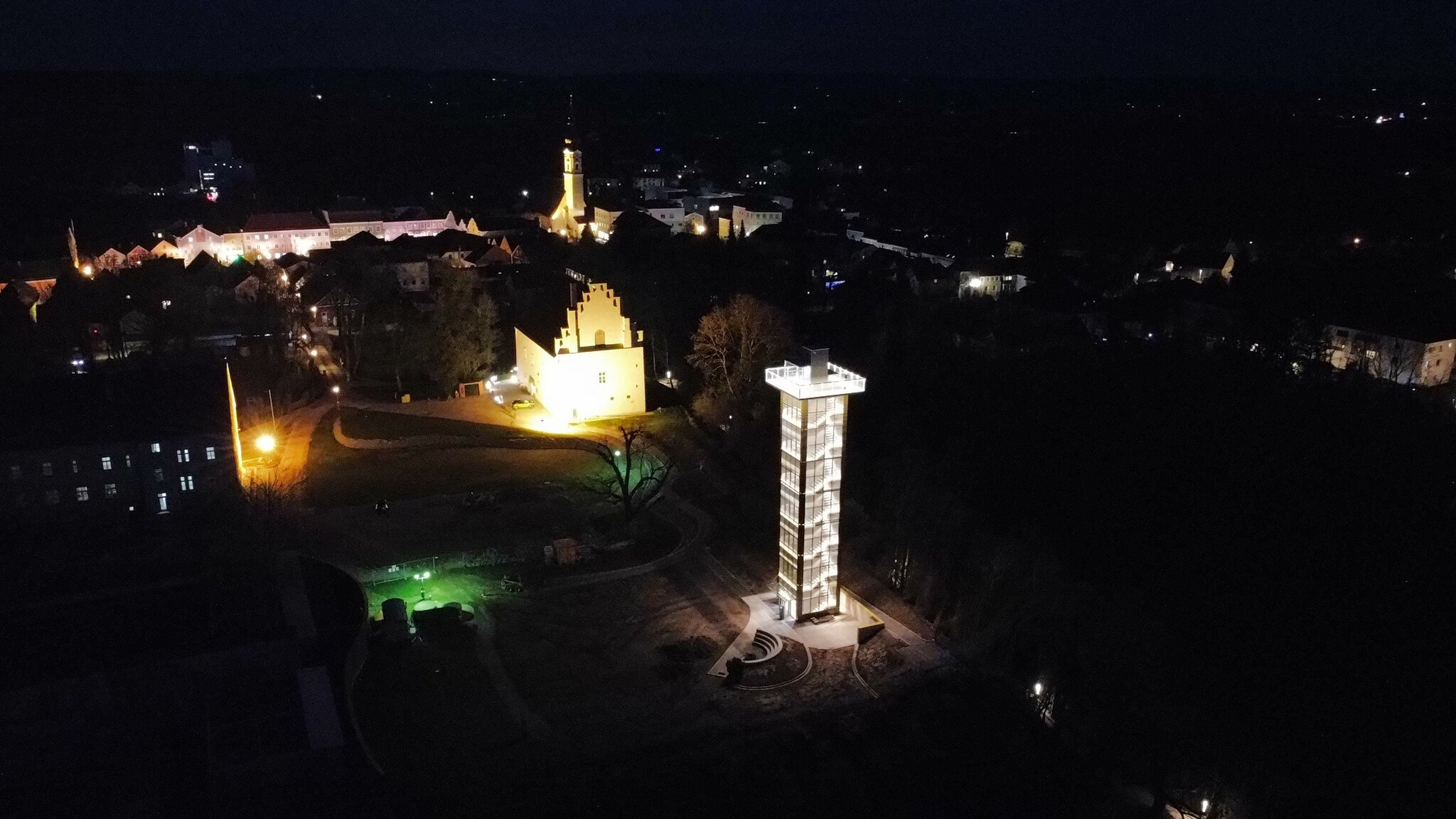 Obernberg wird immer mehr eine Reise wert!: Top Aussichtsturm mit ...