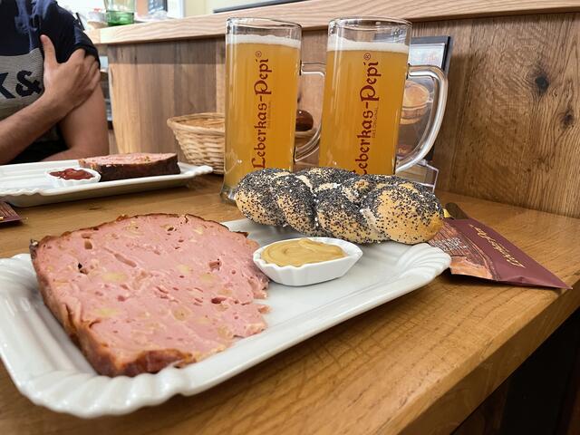 Der beste Leberkäse Wiens: Das ist das Geheimnis vom Leberkas Pepi - Wien