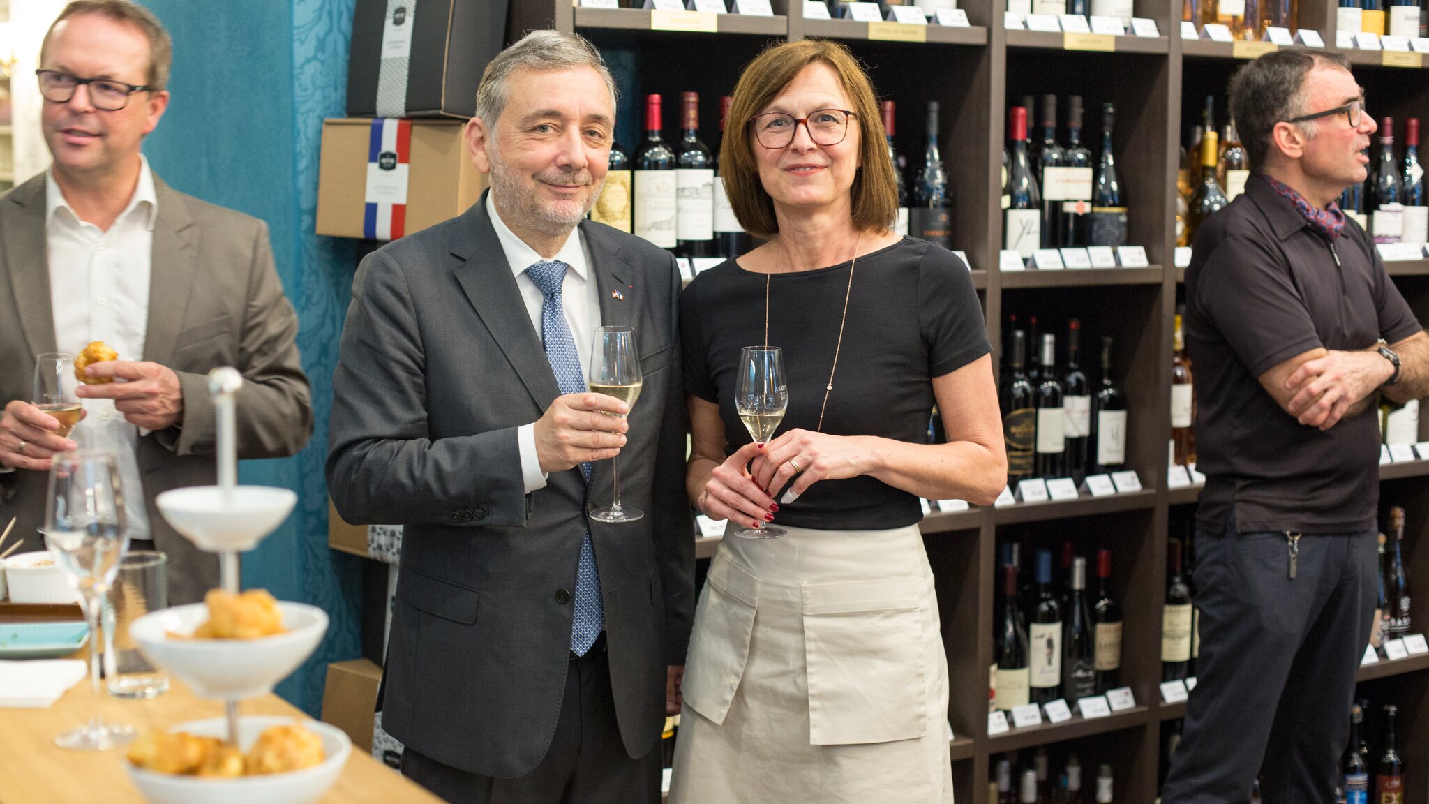 Hoher Besuch: Französischer Botschafter besucht "La petite France" am ...