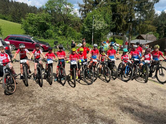 Mountainbike Korneuburg: Medaillenregen für Bikerei-Talente in Pernitz ...