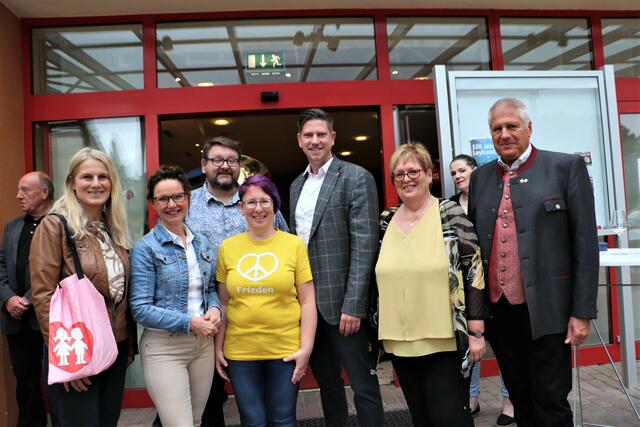 Barbara Binder - Thema auf meinbezirk.at