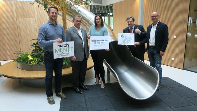 Forscherinnentag 2022: Mädchen forschen, entwickeln und experimentieren ...
