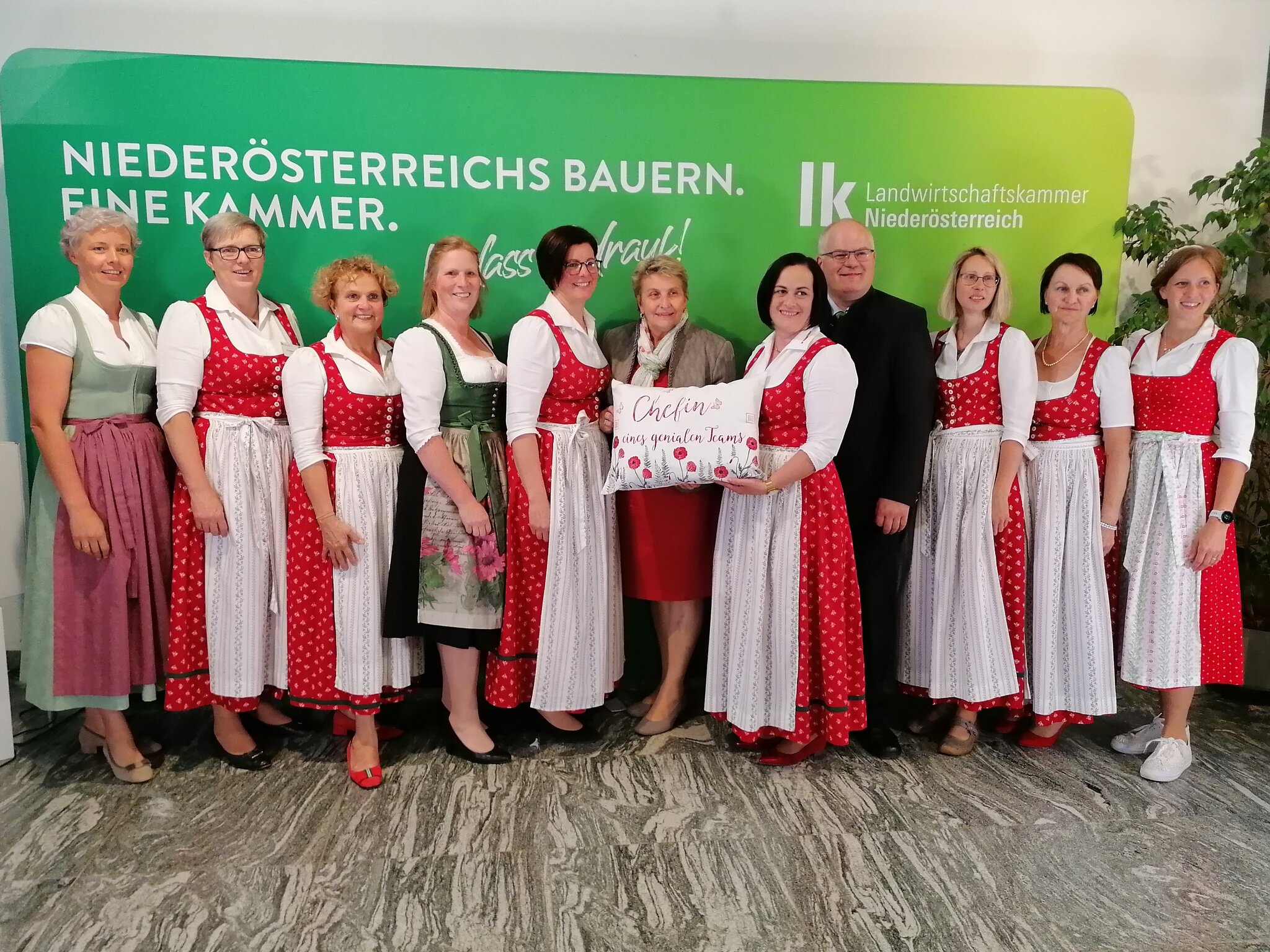 Wahl bei den Seminarbäuerinnen NÖ: Waltraud Strobl löst Elisabeth Lust ...