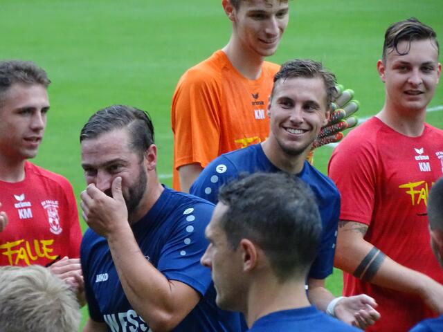 Meisterfeier ATUS Velden und Abschied von Fußballlegende Marc Sand ...