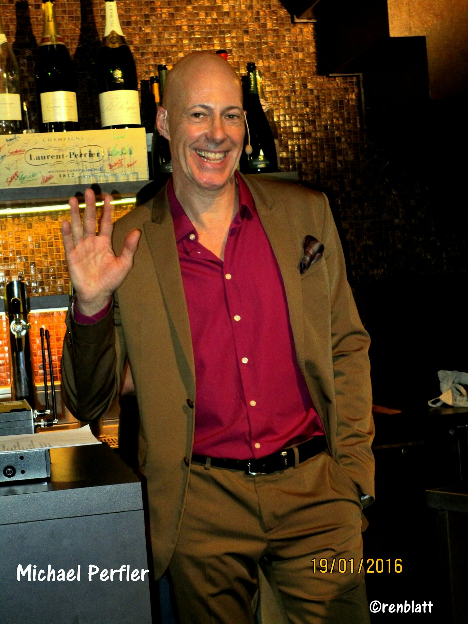 Atelier Leeb in Liesing: Entertainer Michael Perfler lädt zu buntem Programm - Liesing