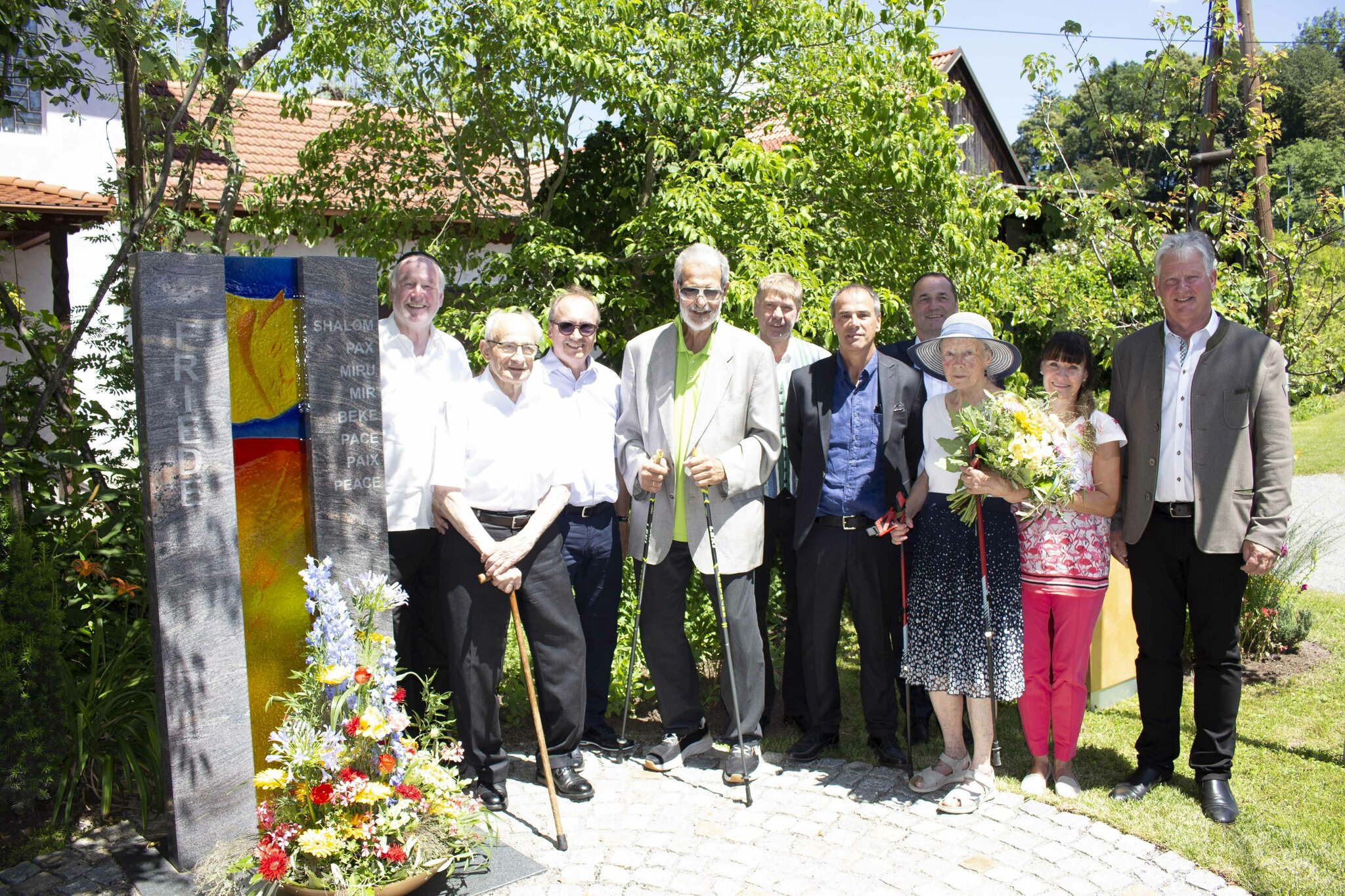 Nach Neugestaltung: Friedensdenkmal in Raaba-Grambach eingeweiht - Graz ...