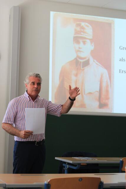 Zeitzeugengespräch: Geschichte wird lebendig mit Peter Stocker - Villach